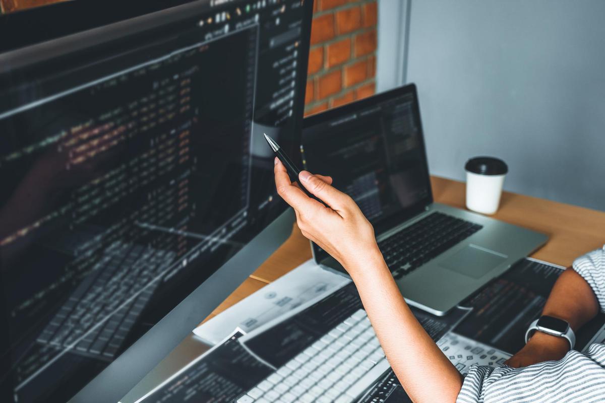 Key Benefits of Outsourcing Software Development in 2026